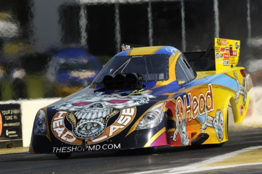 Red Line Synthetic Oil. Head Racing